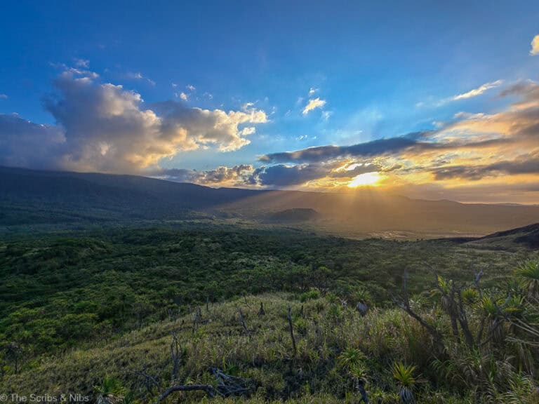 Mount Yasur on Tanna Island (how to visit this volcano in Vanuatu ...